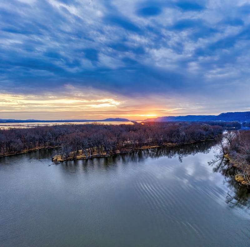 9 Mississippi River Islands Where You Can Camp in Total Solitude