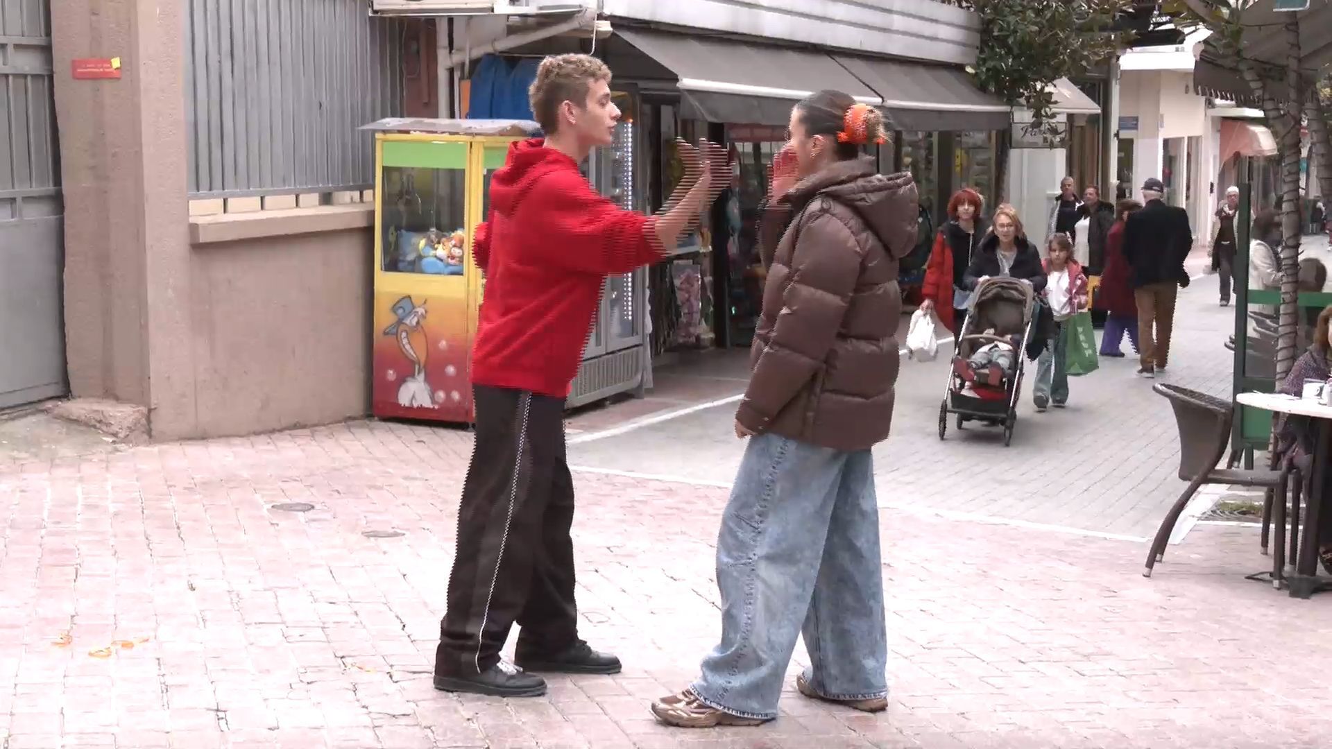 Μαθητές του 1ου ΓΕΛ Λαμίας στέλνουν μήνυμα "Όχι στη βία κατά των γυναικών"