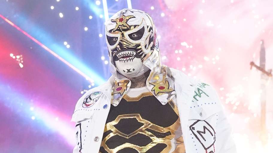 Update On Whether Penta Injury On WWE Raw Altered 'Last Time Is Now ...