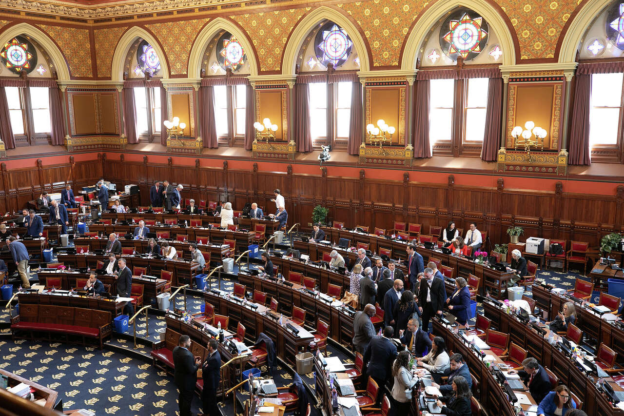 CT budget surplus falls as Medicaid, employee benefit costs rise