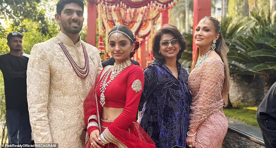 J-Lo delivers risque performance at Indian billionaire's wedding