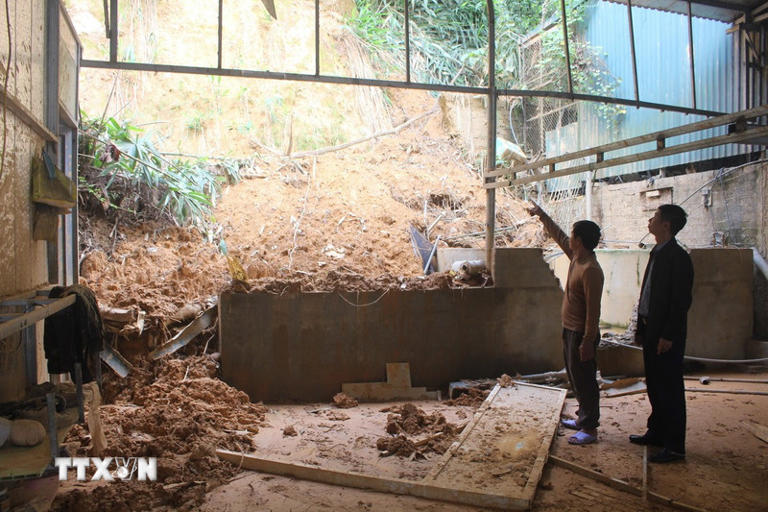 Thanh Hóa: Còn nhiều hộ dân sống ở khu vực có nguy cơ sạt lở đất, lũ quét