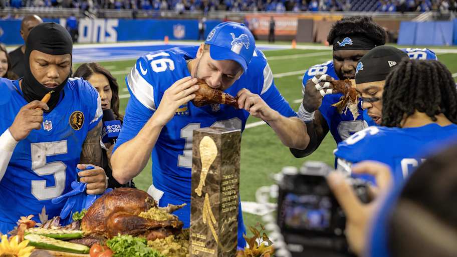 NFL Week 13 Schedule 2025: Full List of Games, Times & TV Info