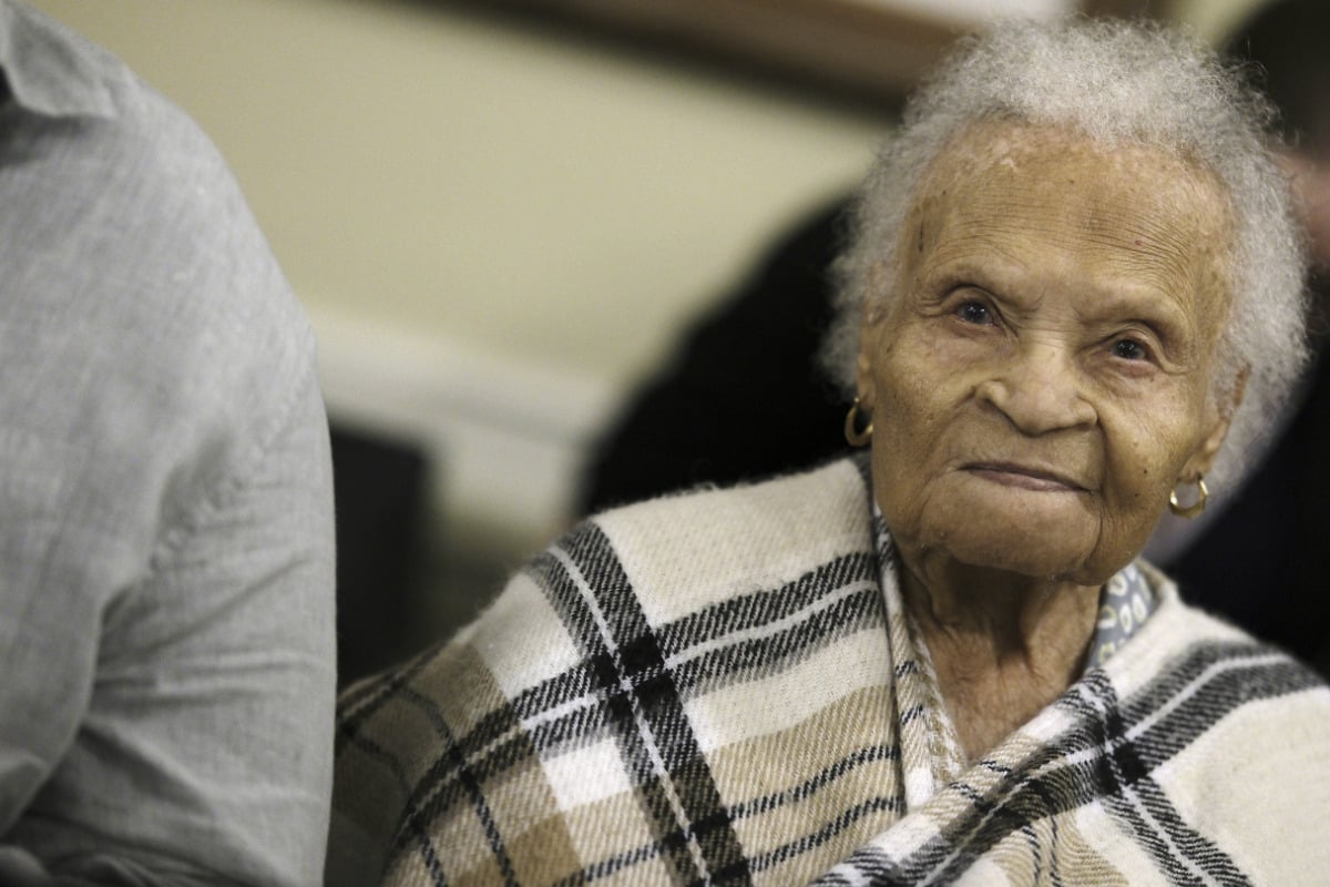 Viola Ford Fletcher, 1921 Tulsa Race Massacre survivor, dies seeking ...