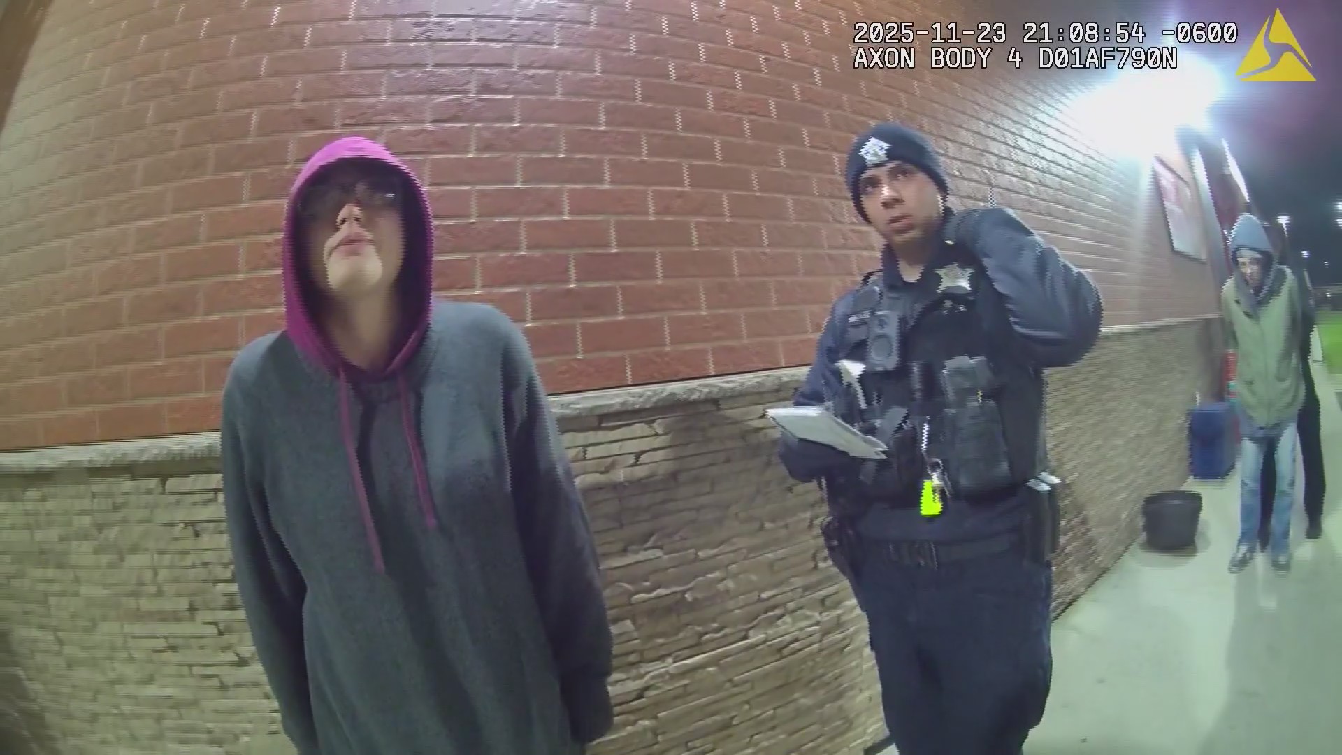 Bodycam footage shows moment officers located Wisconsin woman convicted ...