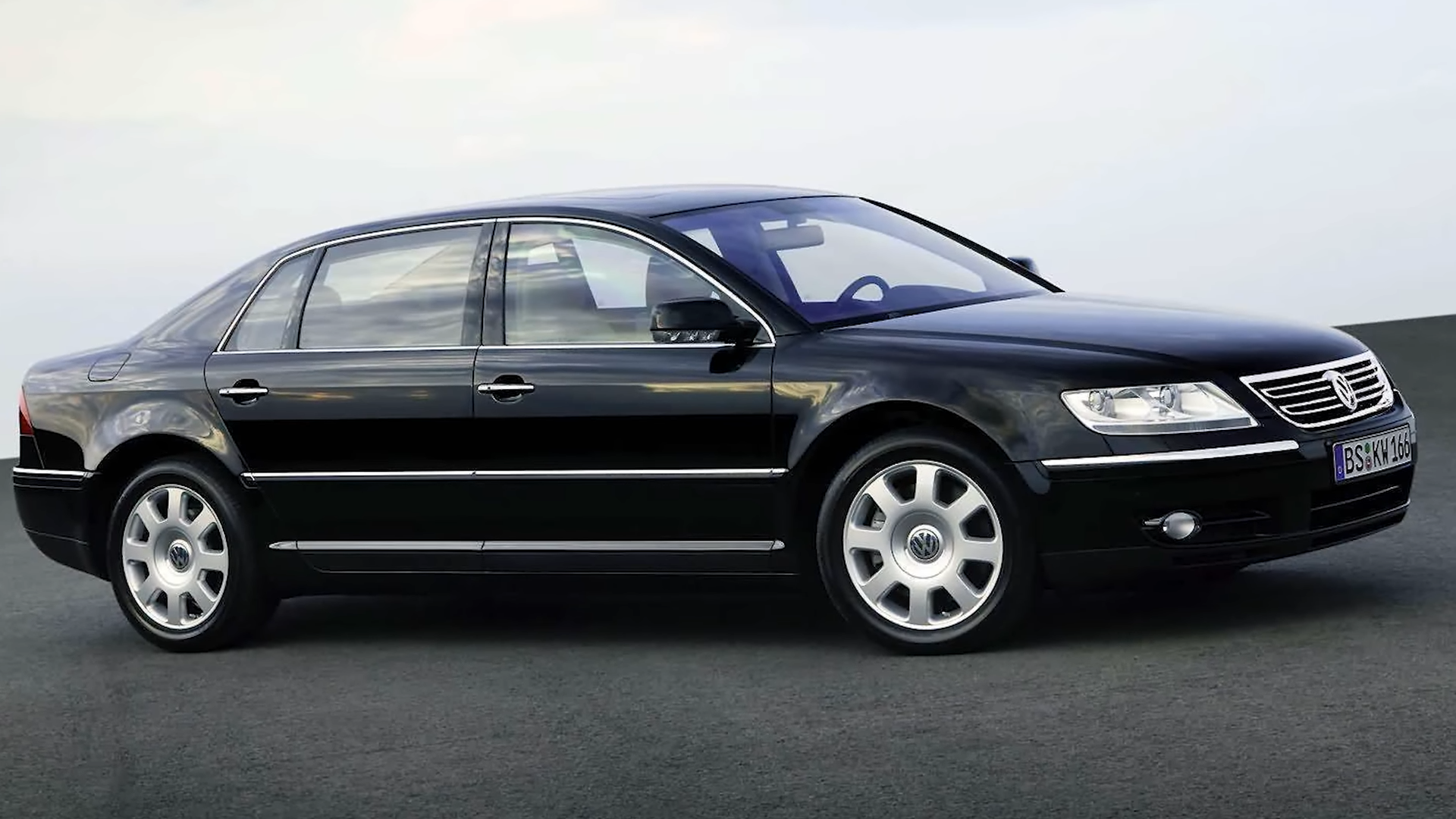 How these ten luxury cars can make you look like old-money wealth ...
