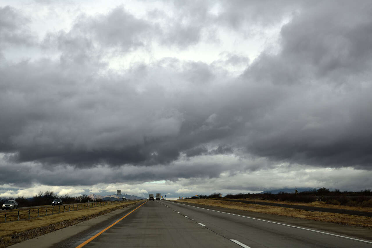 Texas braces for a strong cold front - here's how fast temps will tumble