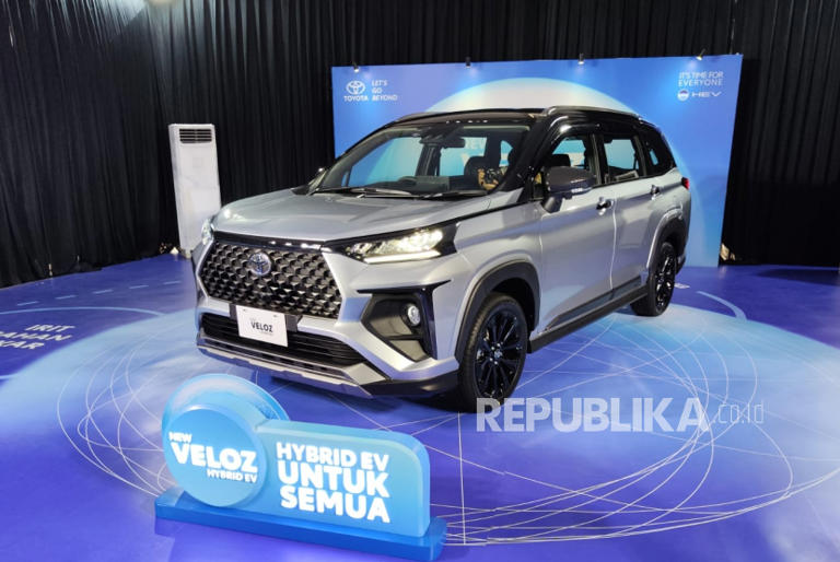 Menjajal Toyota New Veloz Hybrid EV: Performa dan Handling Meningkat ...