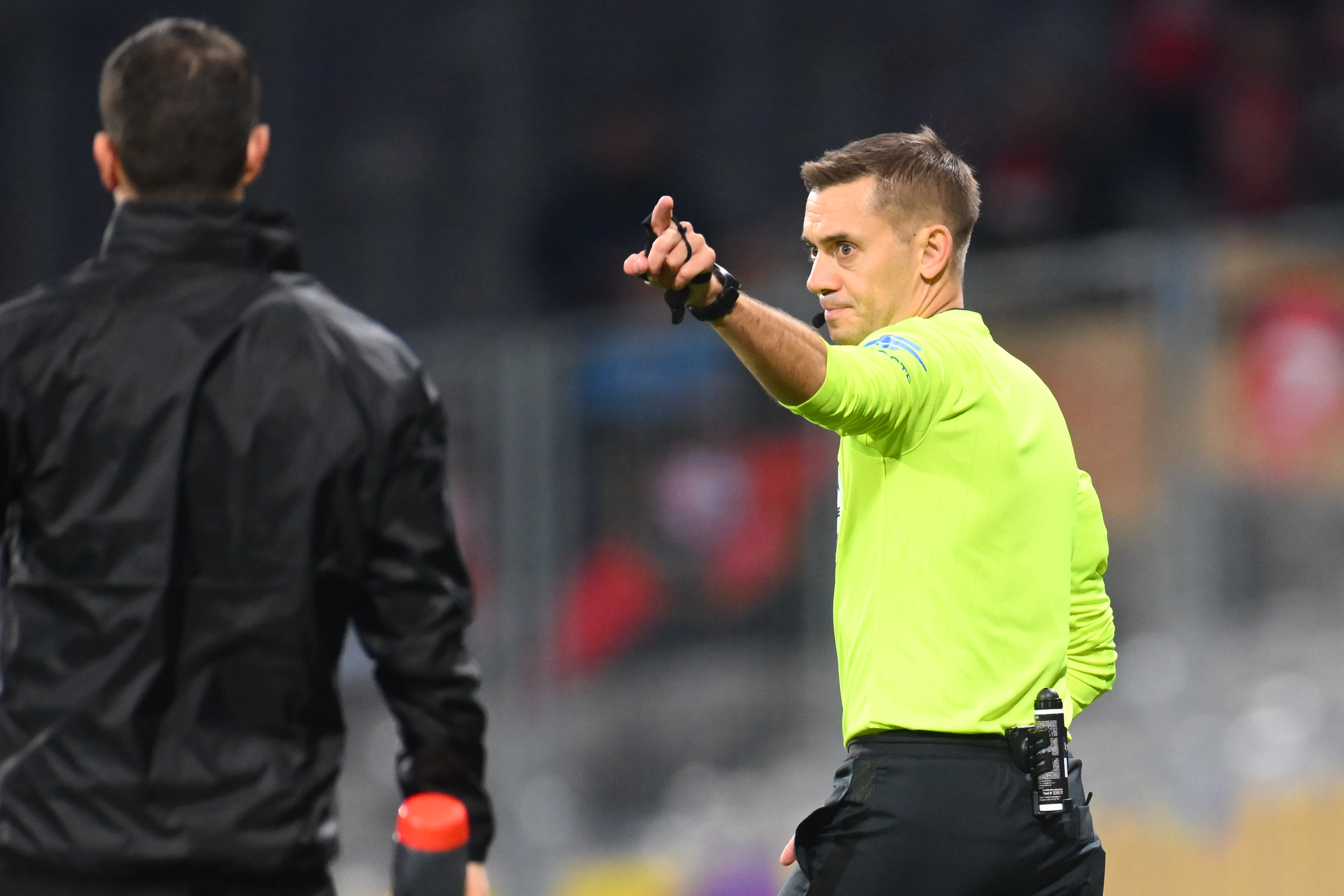 Monaco/PSG – L’arbitre du match de la 14e journée de Ligue 1 désigné