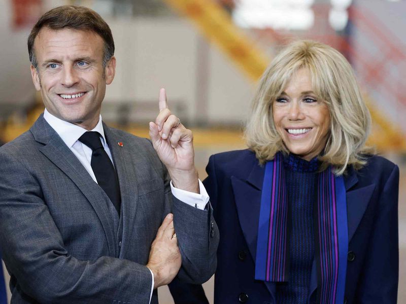 15 Famous Women Who Tied the Knot With Much Younger Men