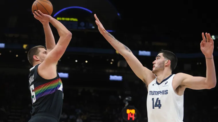 Nuggets' Nikola Jokic made a pass so crazy the Grizzlies' bench couldn ...
