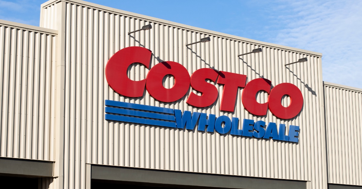 10 things all Costco shoppers should try at least once (#4 is a classic)