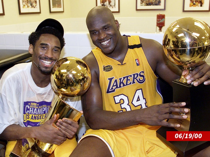 Kobe Bryant, Shaq ball from first NBA championship sells for record $508K
