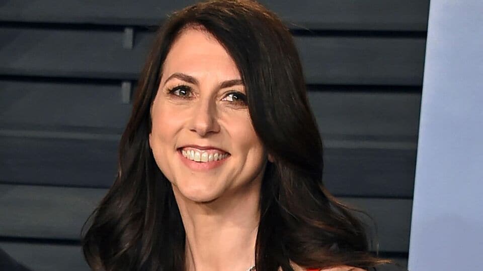 MacKenzie Scott extends her college-giving streak, donating a ‘life ...