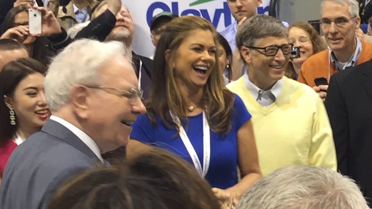 Bill Gates shares the Buffett lesson he learned too late