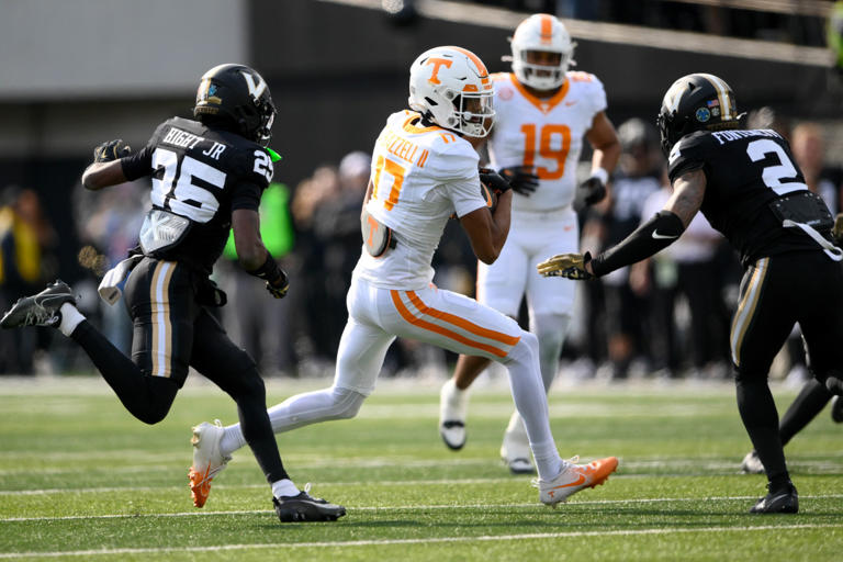 Pat Forde gives final score prediction of intrastate showdown between ...