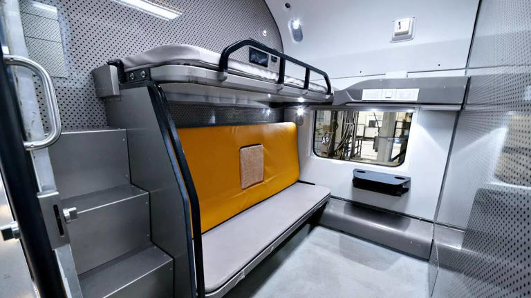 Vande Bharat sleeper, Amrit Bharat with AC coaches & more - what will train travel on Indian ...