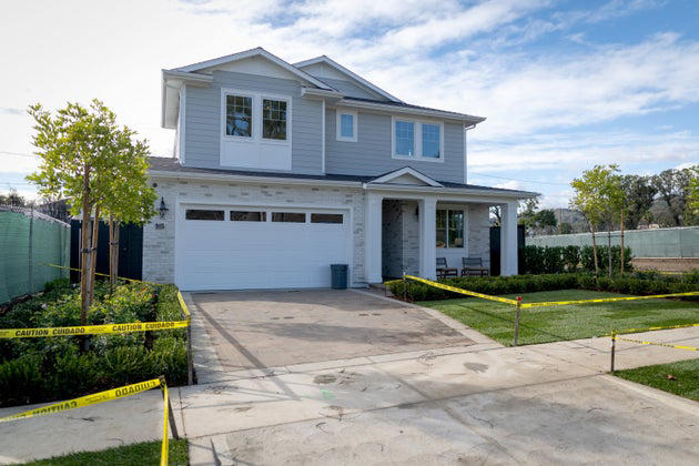 Palisades Sees First Home Officially Rebuilt After Fire Tore Through ...