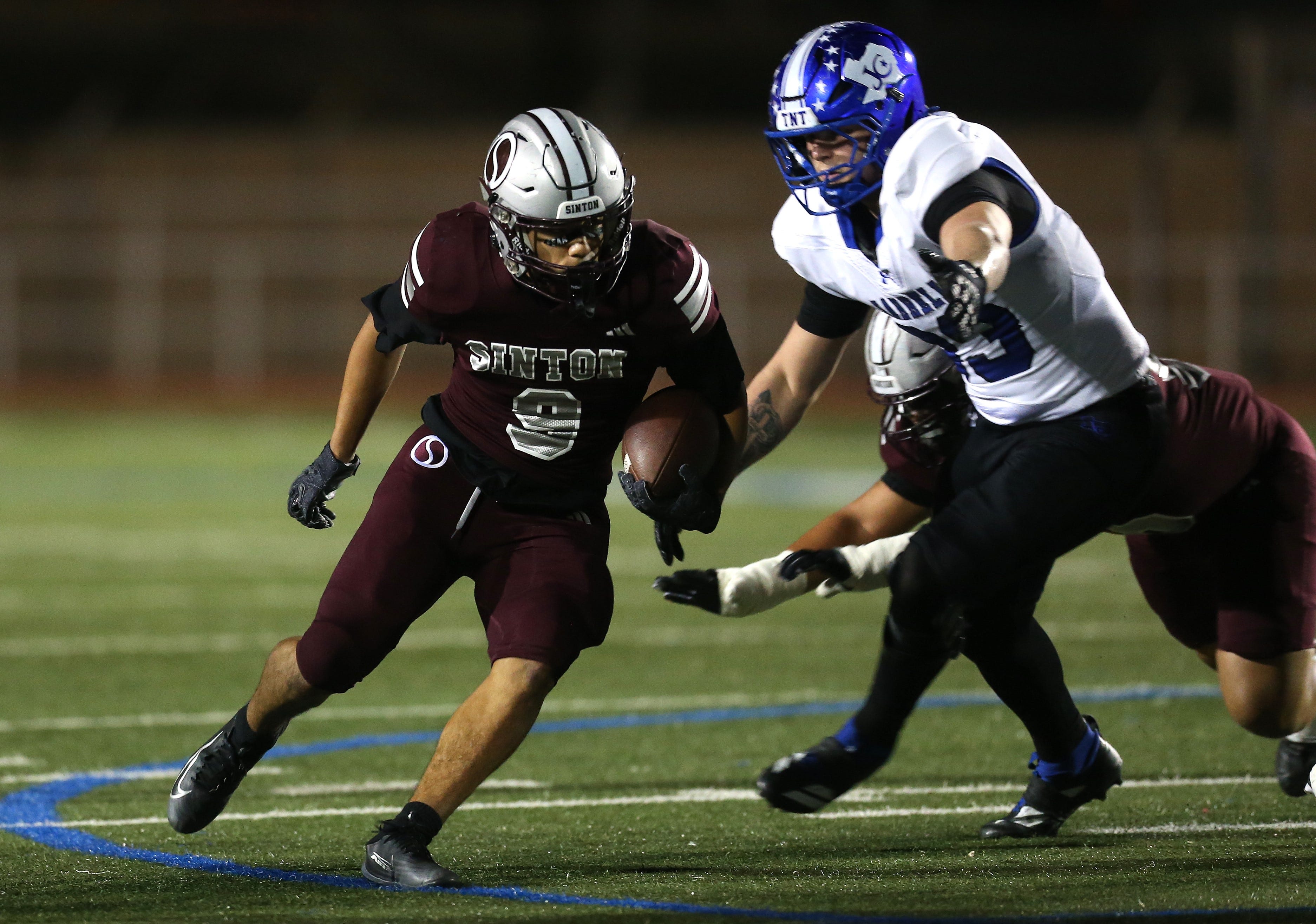 Marcos Zapata, Sinton football finally beat Wimberley in playoffs