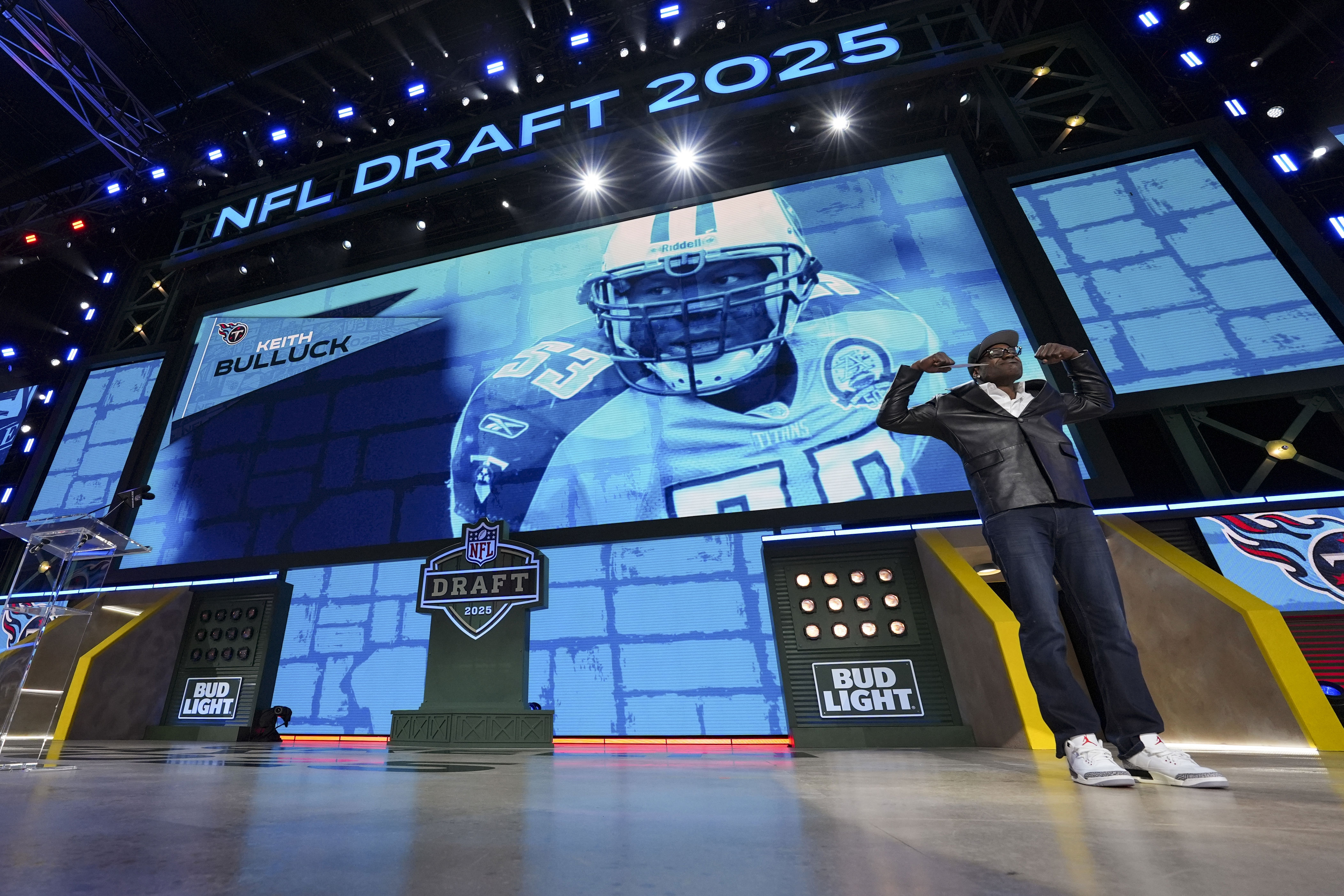 2026 NFL Draft order: Titans still hold the first pick