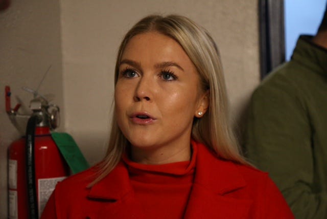 Leavitt delivers Trump’s warning straight to news anchor