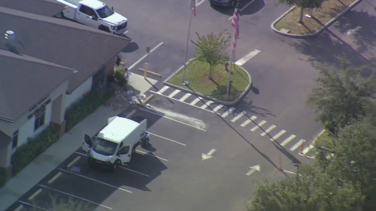 Police: Vehicle crashes into Lake County Tax Collector's office ...