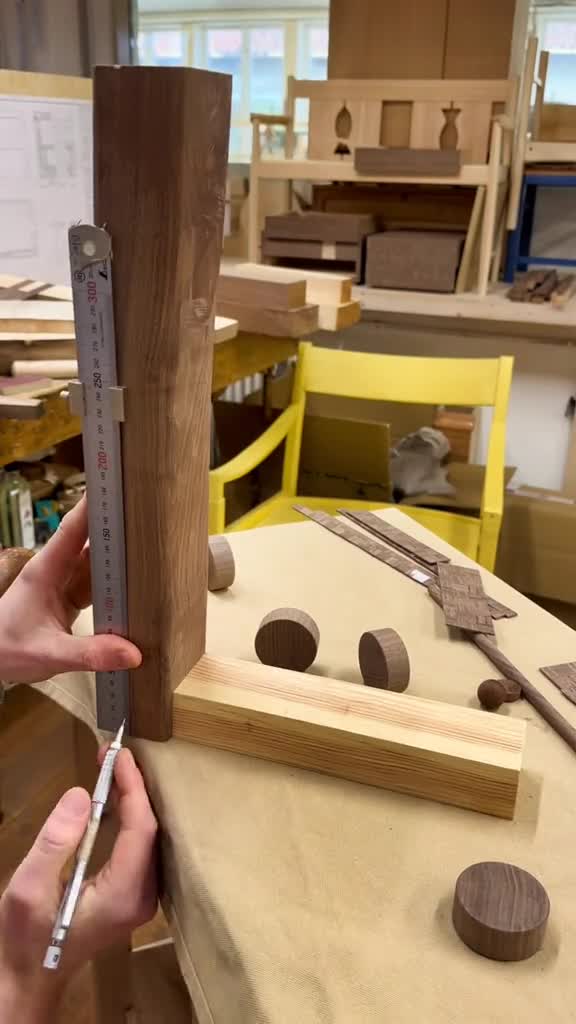 Building a Wooden Toy Palm Tree Car From Scratch