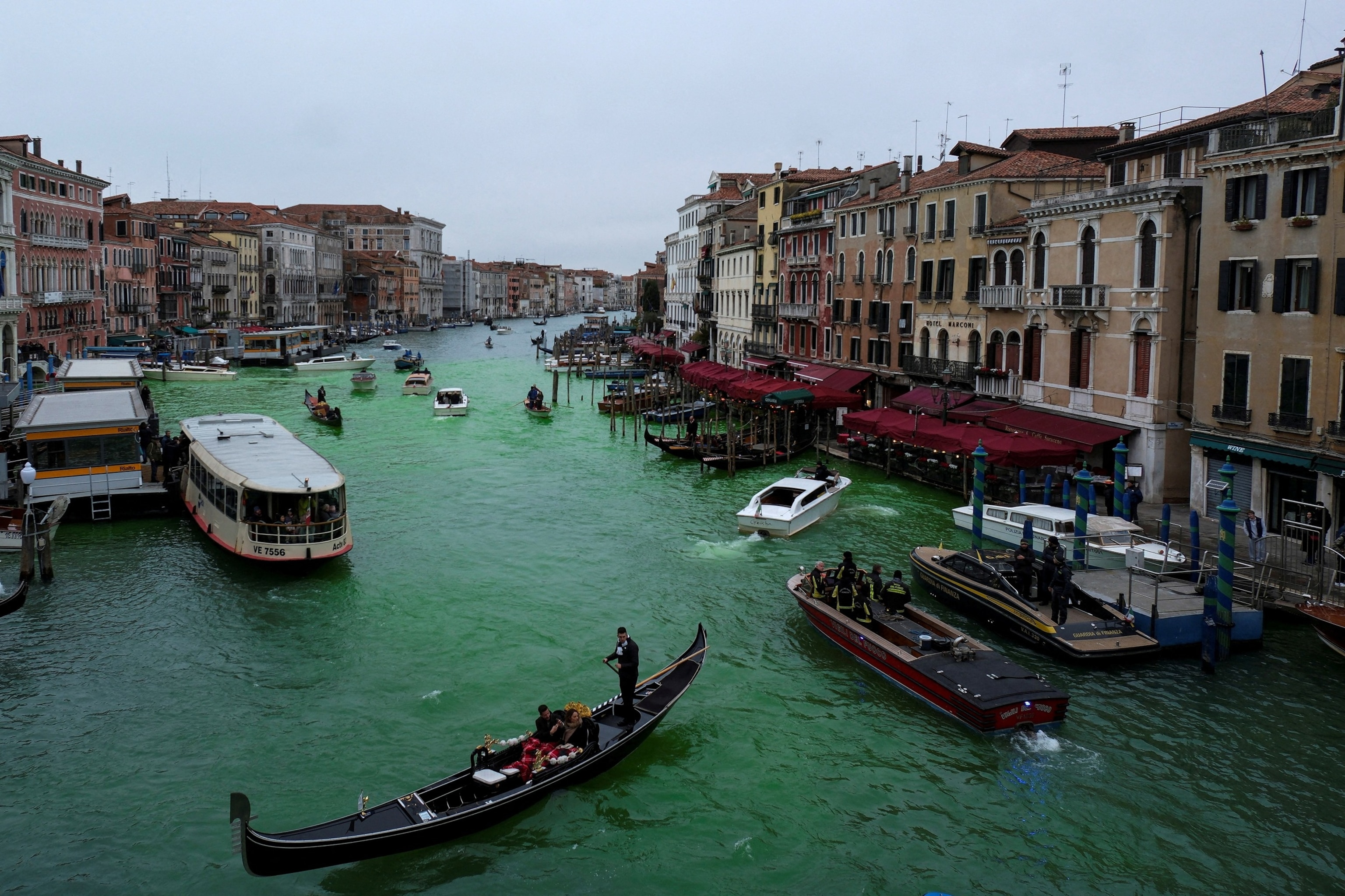 Climate activist Greta Thunberg banned from Venice after Grand Canal ...