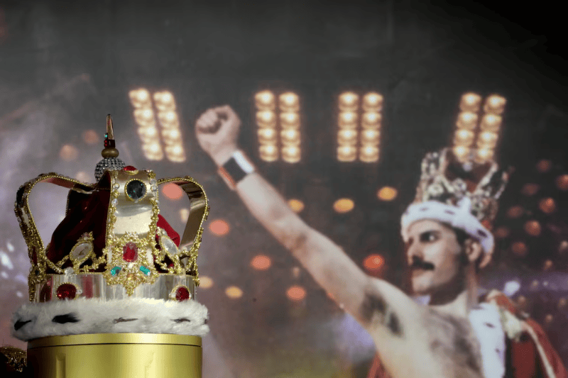 Freddie Mercury, eterno: el Royal Mint presenta su moneda más emotiva a ...