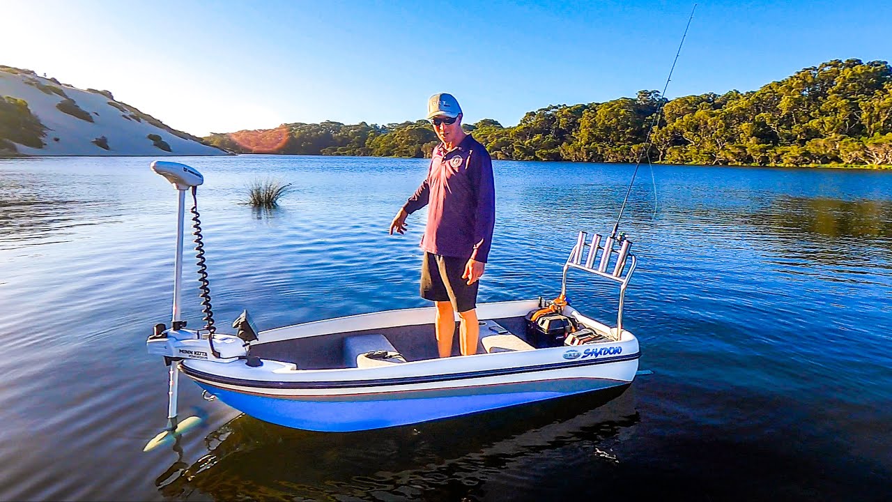 8ft mini fishing boat with Minn Kota motor - test run and review