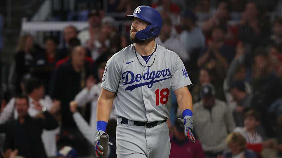 Padres hire former forgettable Dodger as hitting coach on new 2026 staff