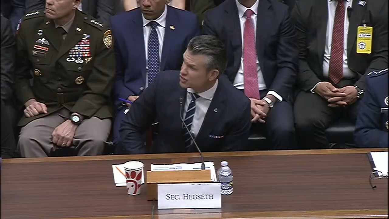 'You Can't Even Answer Some Questions': Cowardly Pete Hegseth Gets Put ...