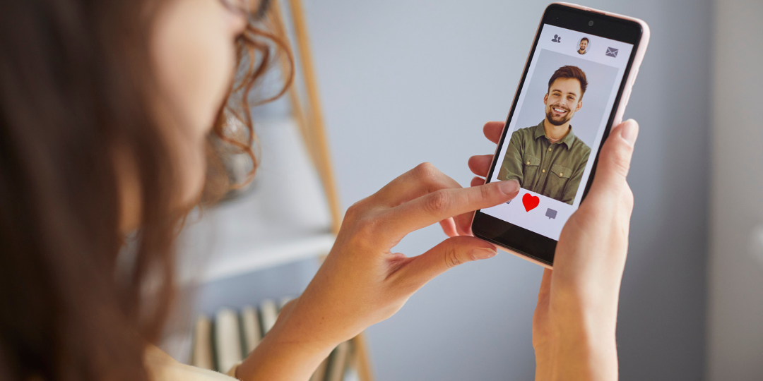 How to Optimize Your Dating App Profile