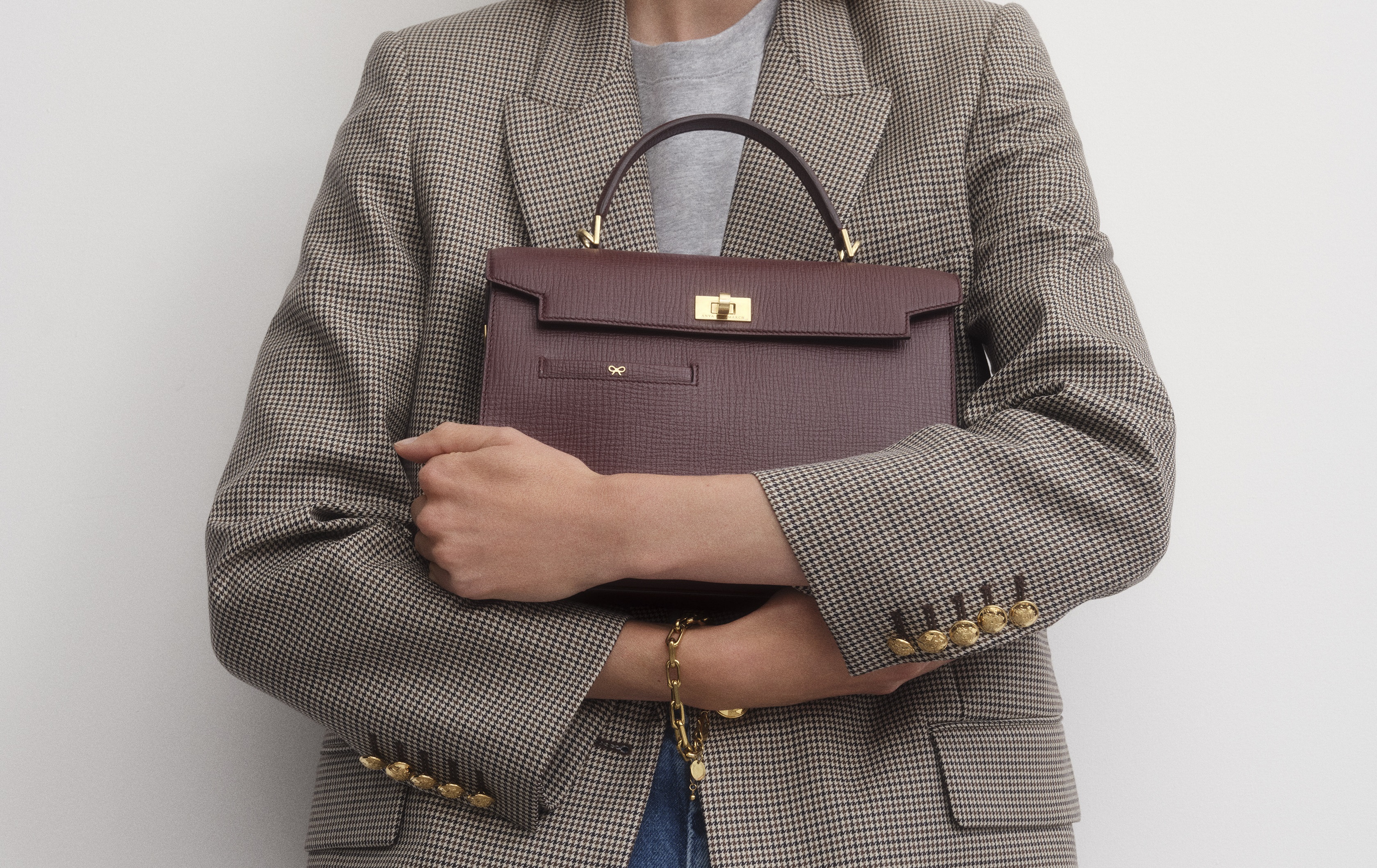 The celebrity favourite handbag designer popping up at luxury Edinburgh ...