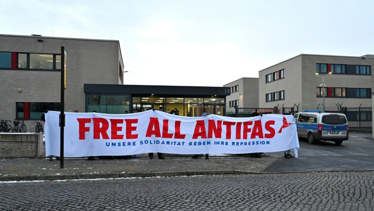 German far-left 'Hammer Gang' activists go on trial