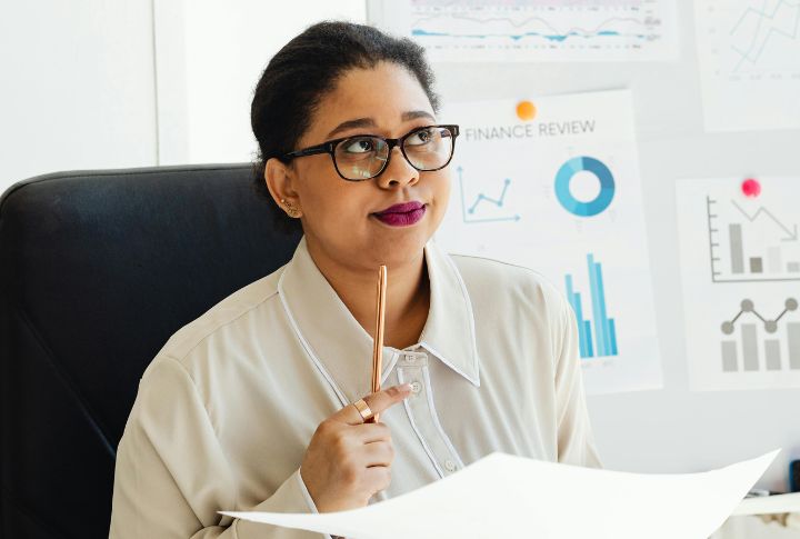 10 Rare Mental Habits Linked To Sharp Creative Thinking