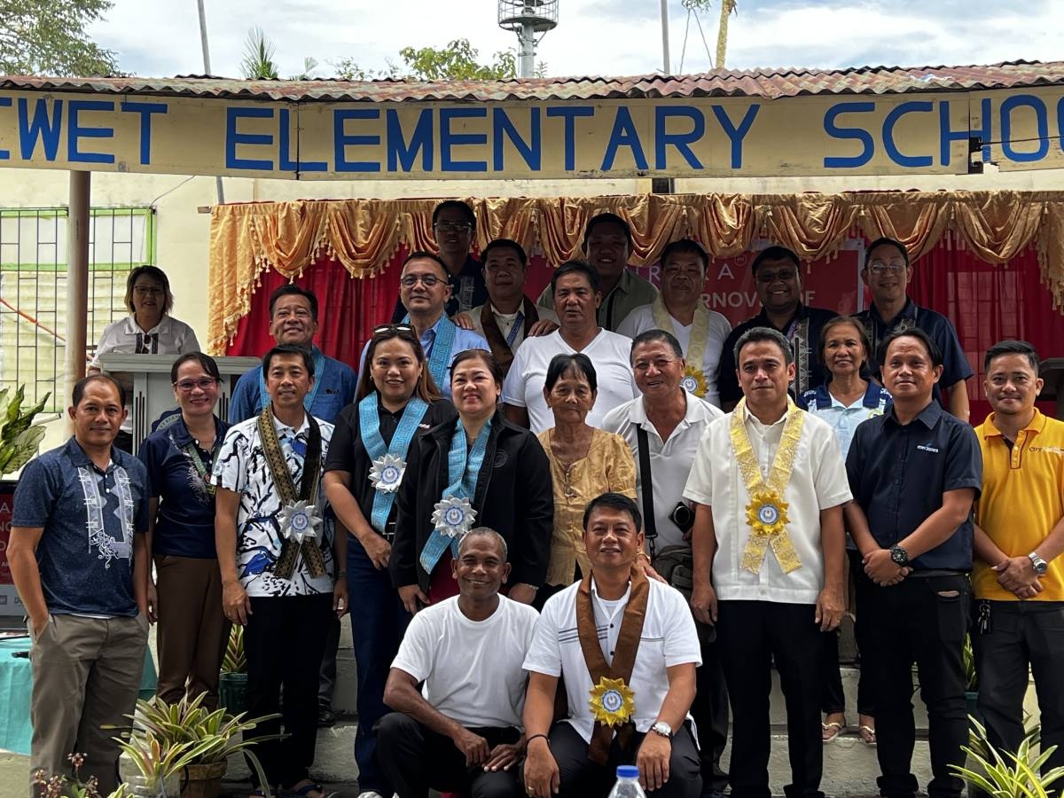 Solar panels installed in Zambales school