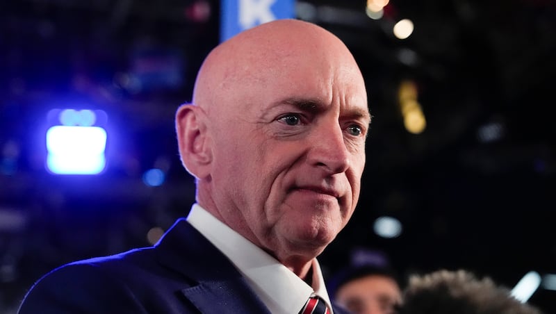 Pentagon moves to demote Sen. Kelly, cut military retirement pay after ...