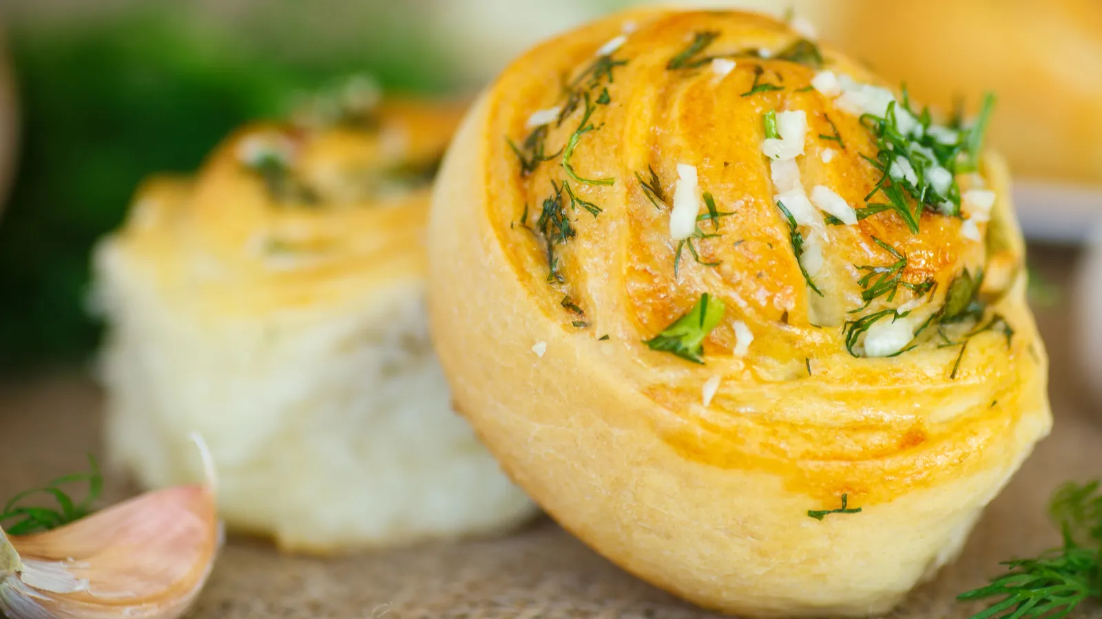 Eight garlic knot variations in one recipe so addictive you might eat ...