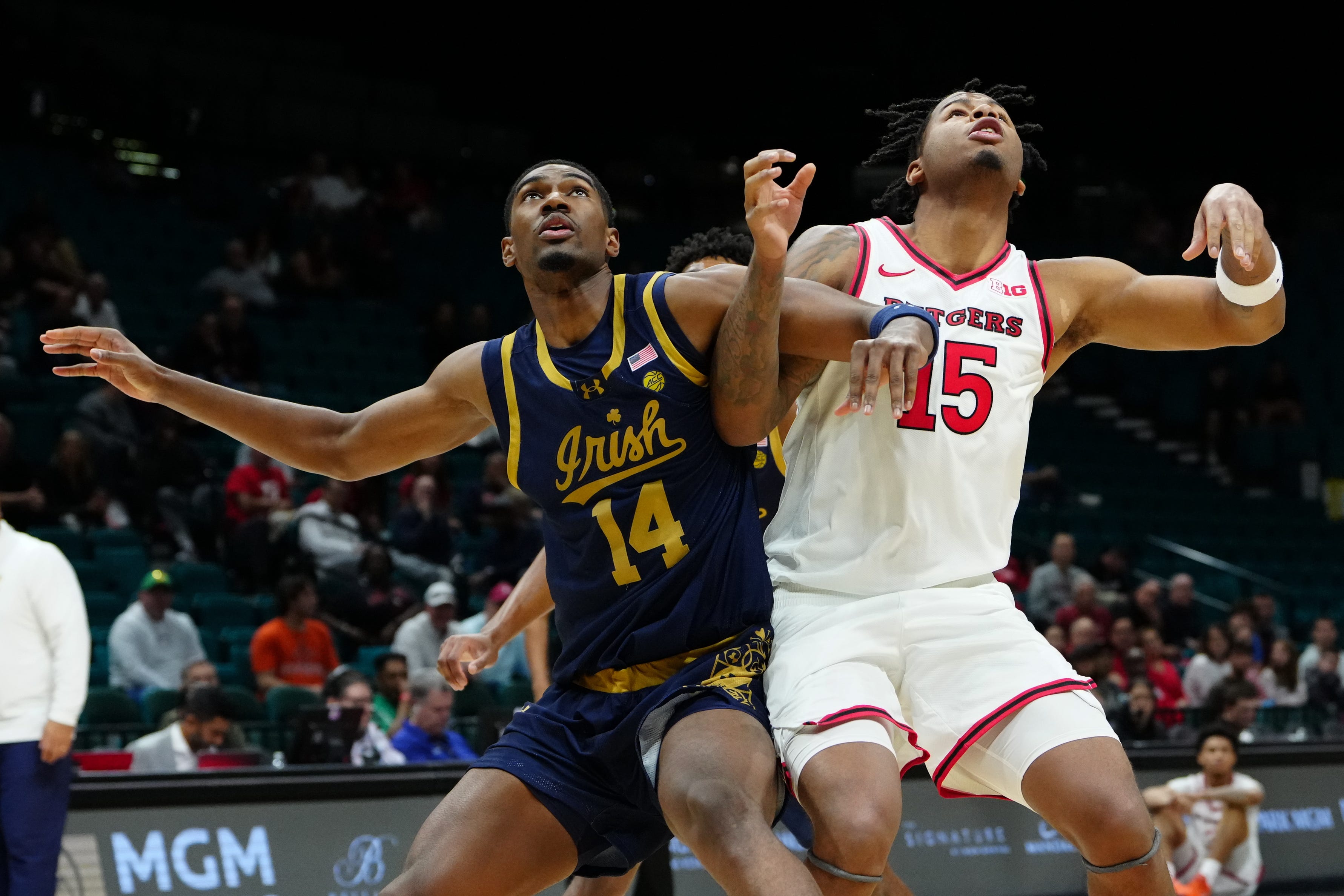 Notre Dame bounces back to beat Rutgers in Players Era Championship