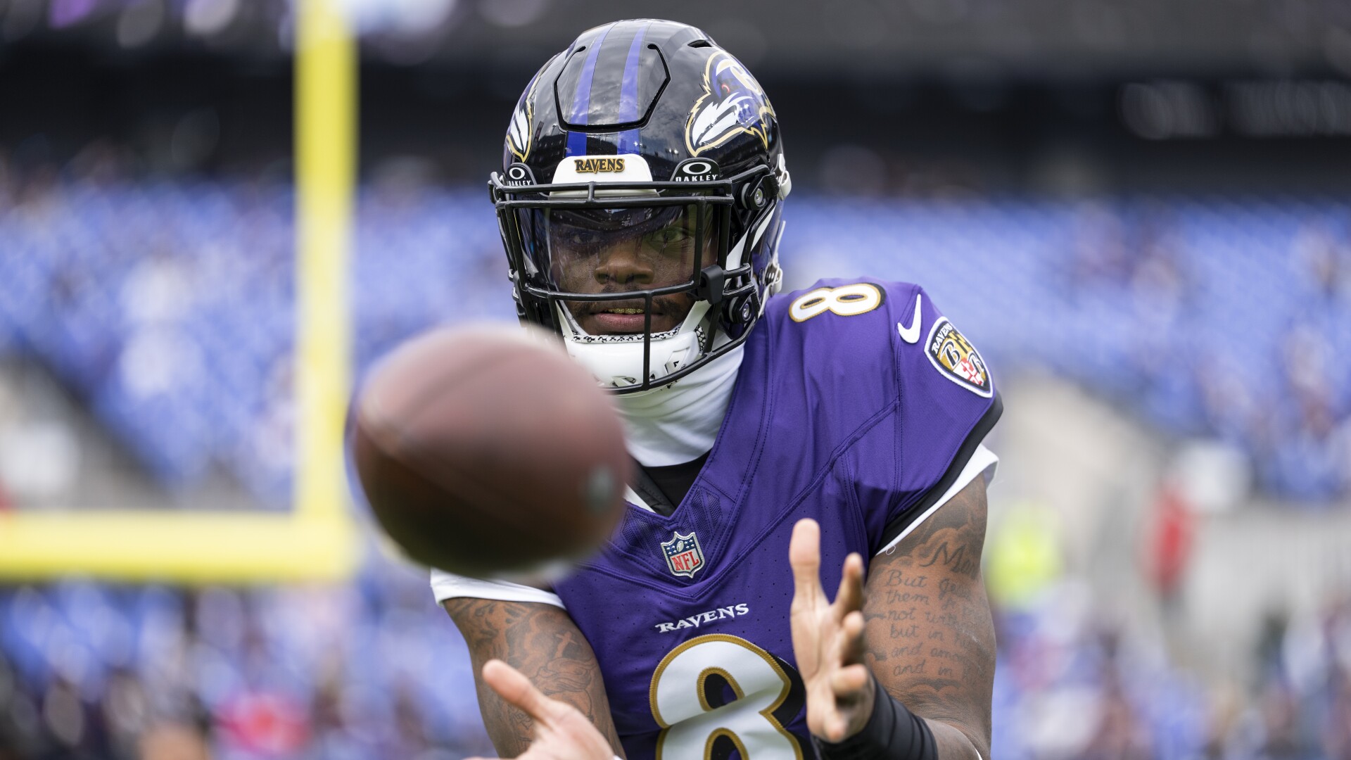 Lamar Jackson, Kyle Hamilton at practice Tuesday