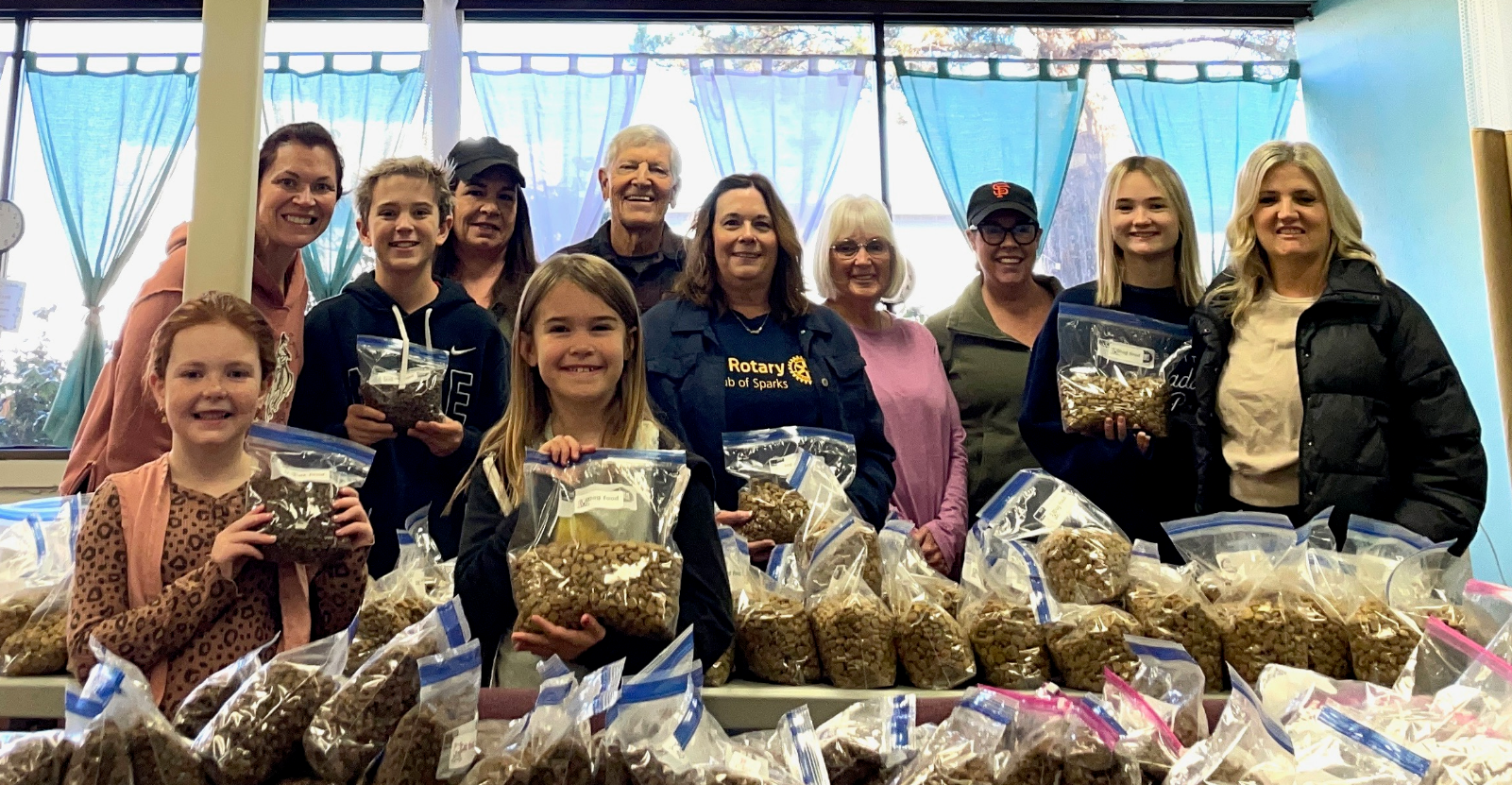 Children help Sparks Rotary Cub fill Pet Karma boxes