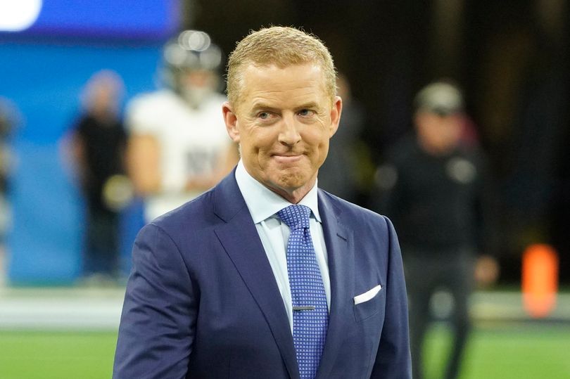Cris Collinsworth replaced for NBC's Thanksgiving game as Mike Tirico ...