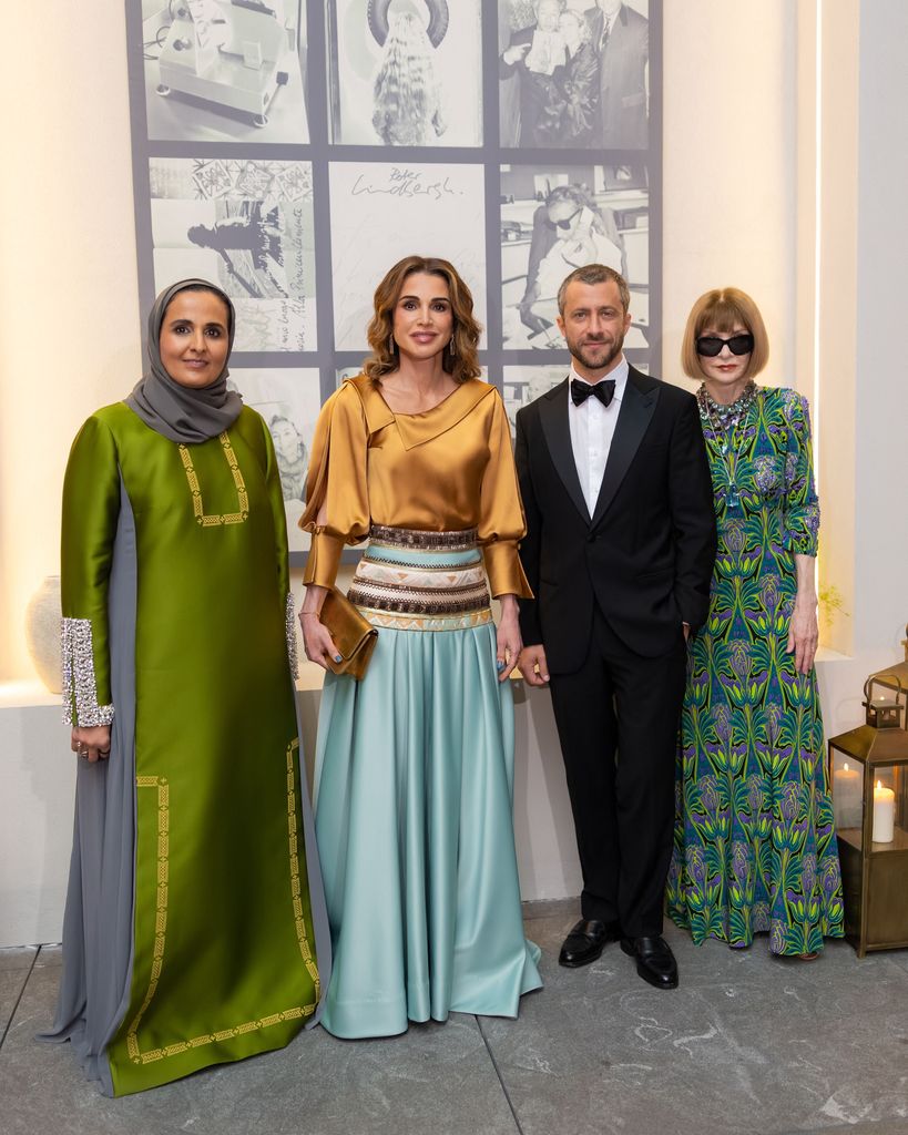 Queen Rania's 'quiet authority' £4k suit straight from the 1940s is the ...
