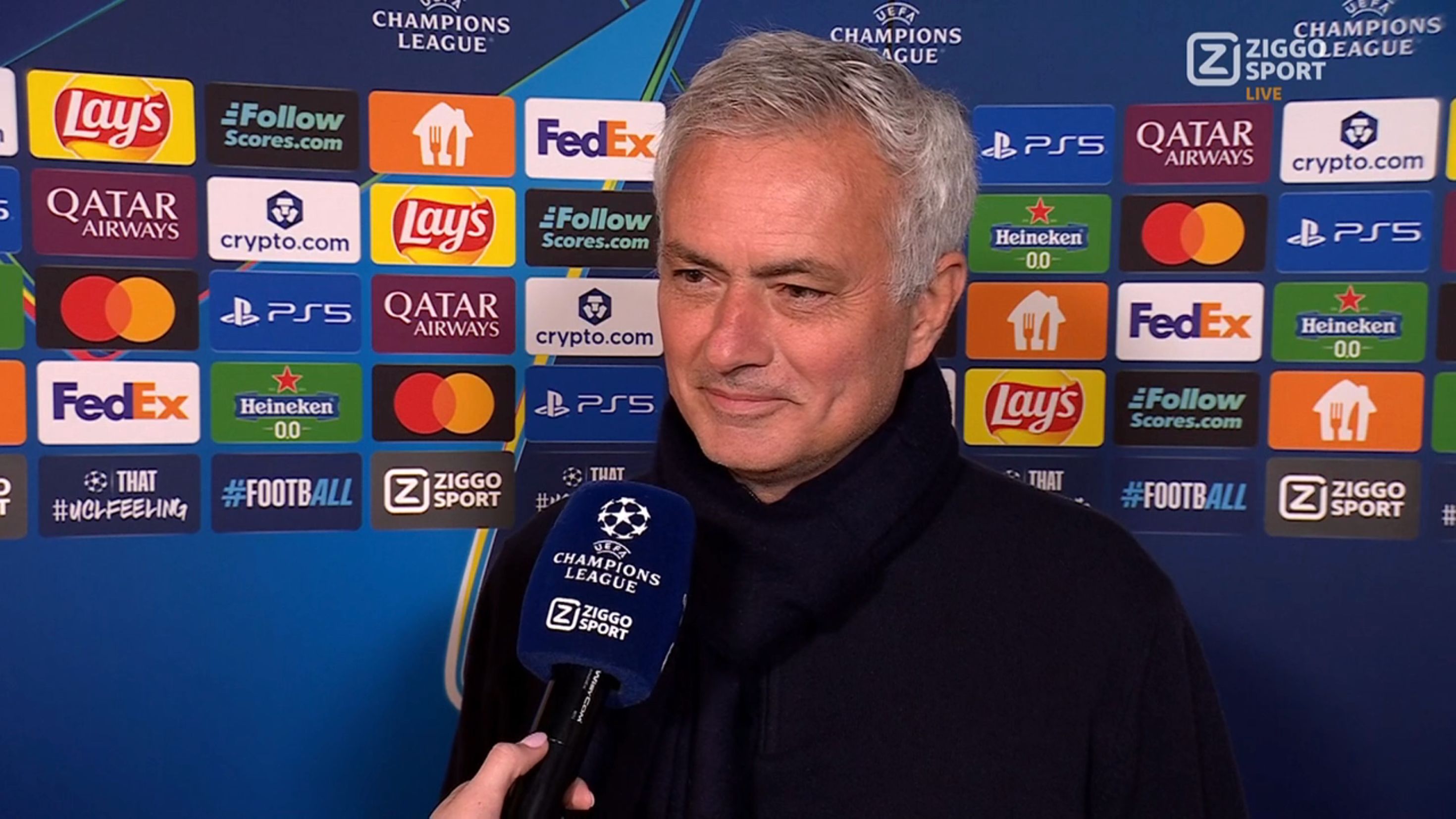 José Mourinho heeft het na Ajax - Benfica in live interview over 'that ...