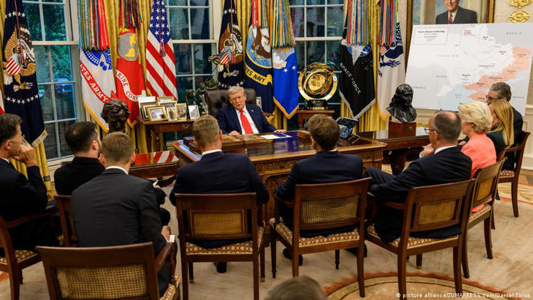 Will Trump's outreach to Europe's far-right split the EU?