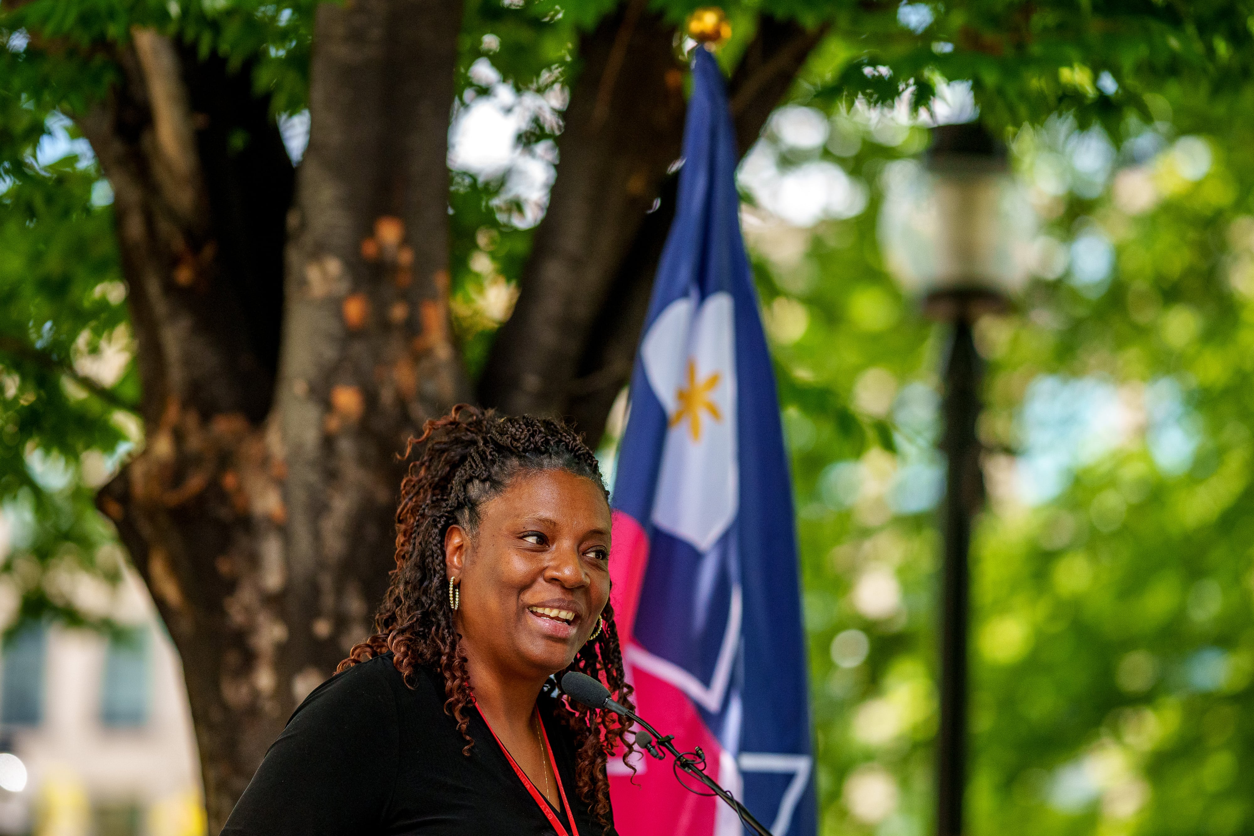 Sandra Hollins, Utah’s first Black female lawmaker, won’t seek ...