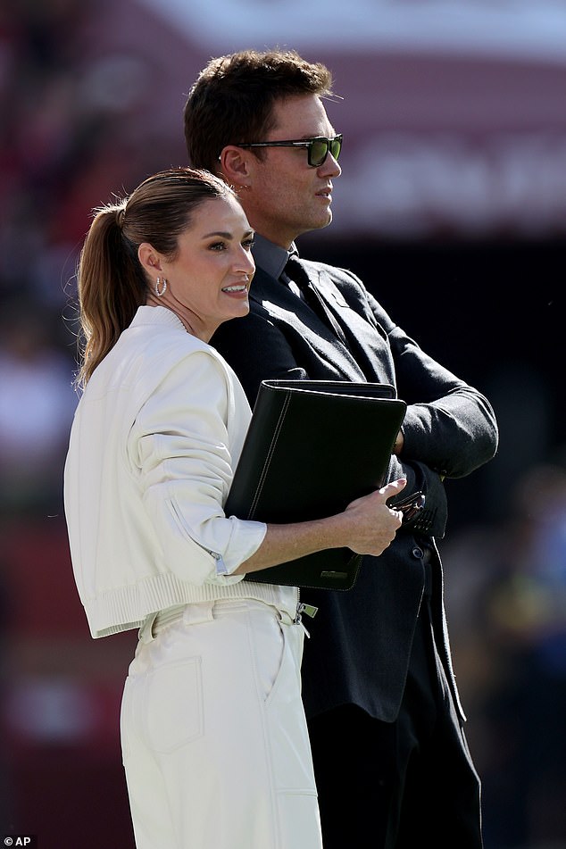 Erin Andrews launches staunch defense of Tom Brady's Fox career