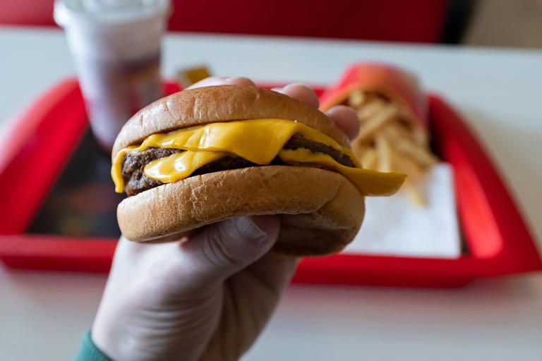 Ultra-Processed Foods Linked to High Risk of Colon Cancer in Women ...