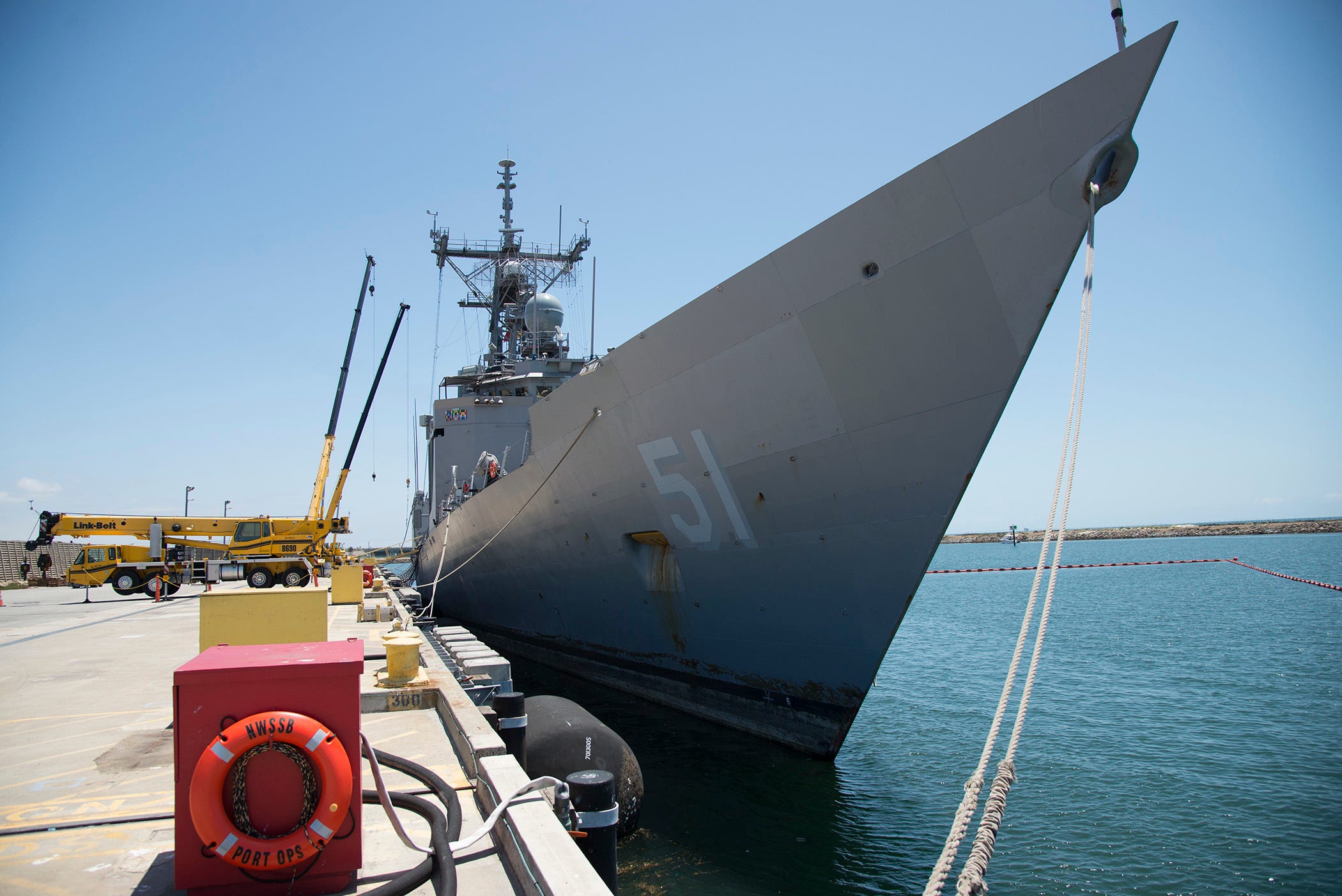 U.S. Navy reducing number of warships being built in Wisconsin from six ...